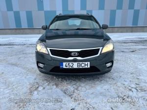Grey Kia Ceed 2009 in Tallinn, with an engine capacity of 1.60 L and mileage of 169 thousand km for 2999 €, photo 3 on AUTOMOTO.COM.LV