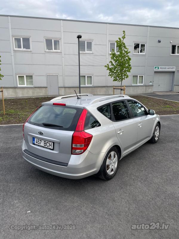Grey Kia Ceed 2009 in Tallinn, with an engine capacity of 1.60 L and mileage of 197 thousand km for 2599 €, photo 3 on AUTOMOTO.COM.LV