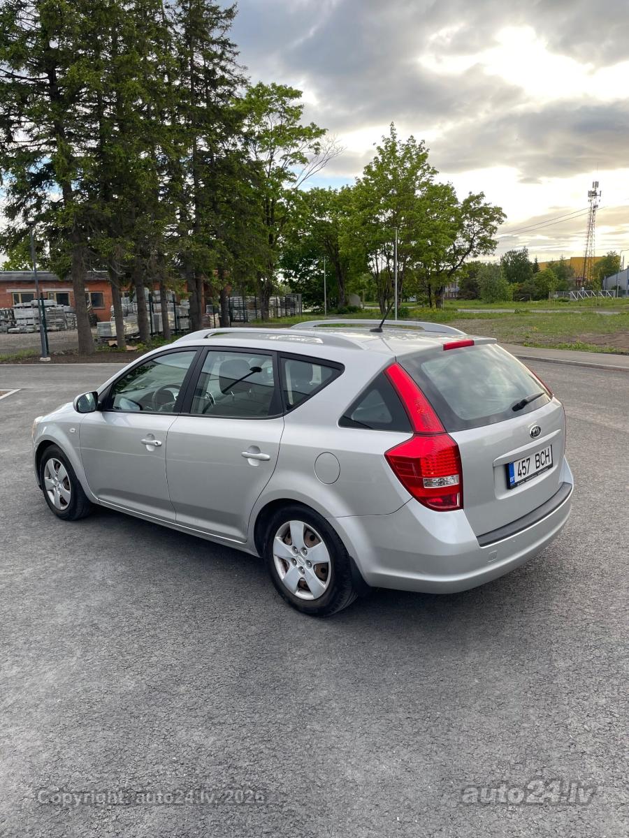 Pelēks Kia Ceed 2009 Tallina, ar dzinēja tilpumu 1.60 L un nobraukumu 197 tūkst. km par 2599 €, foto 6 vietnē AUTOMOTO.COM.LV