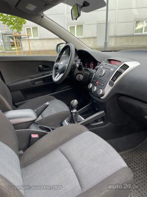 Pelēks Kia Ceed 2009 Tallina, ar dzinēja tilpumu 1.60 L un nobraukumu 197 tūkst. km par 2599 €, foto 9 vietnē AUTOMOTO.COM.LV