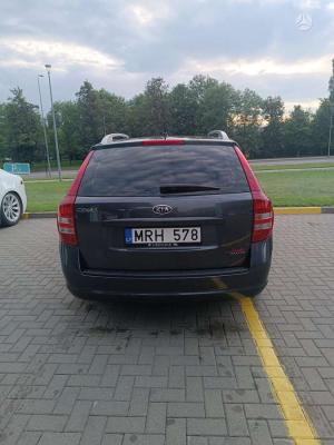 Grey Kia Ceed 2009 in Vilnius, with an engine capacity of 1.40 L and mileage of 179 thousand km for 3100 €, photo 4 on AUTOMOTO.COM.LV