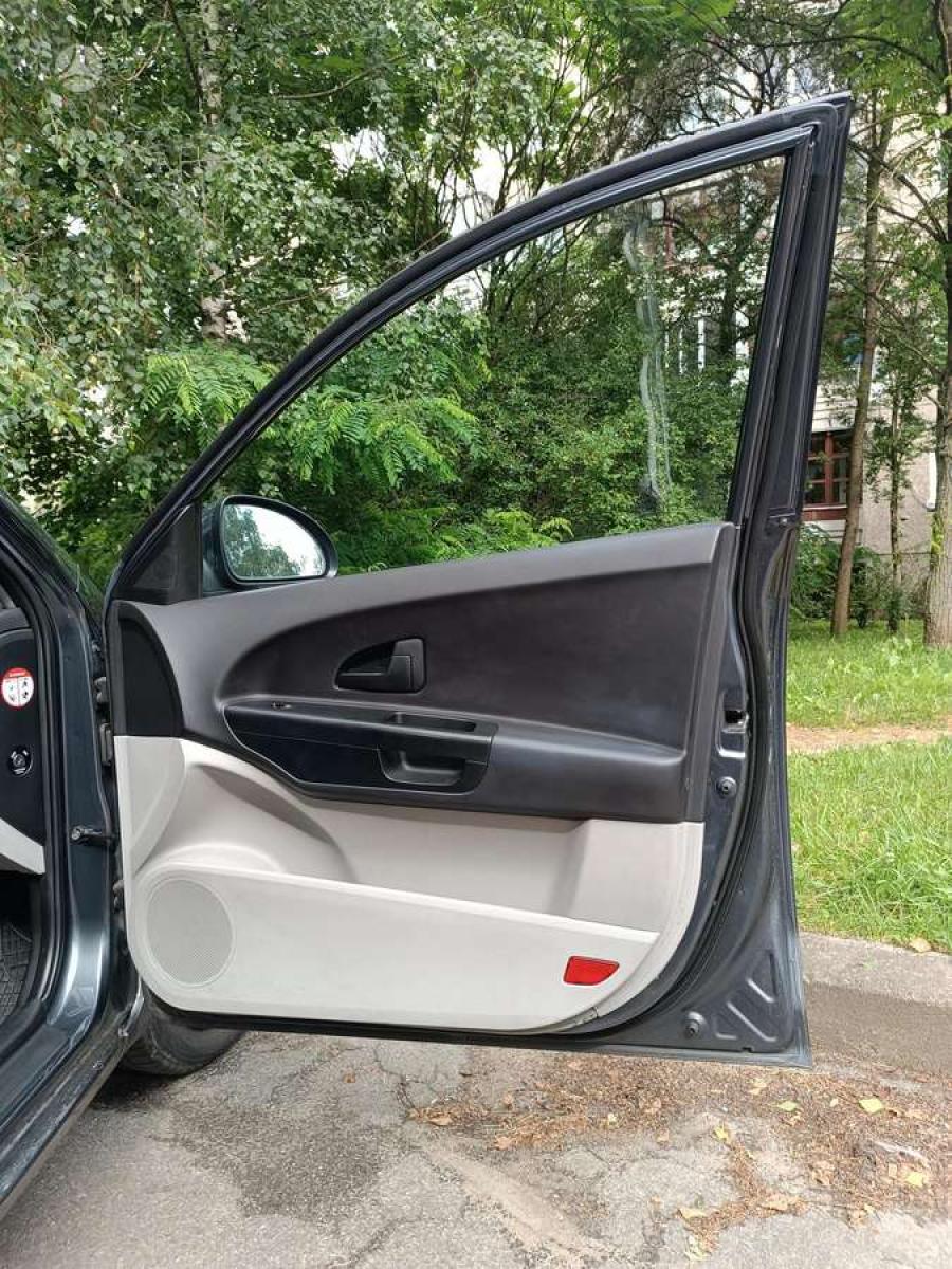 Grey Kia Ceed 2009 in Vilnius, with an engine capacity of 1.40 L and mileage of 179 thousand km for 3100 €, photo 11 on AUTOMOTO.COM.LV