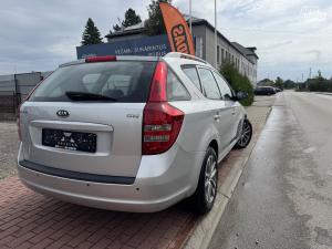 Grey Kia Ceed 2009 in Kaunas, with an engine capacity of 1.60 L and mileage of 236 thousand km for 1999 €, photo 4 on AUTOMOTO.COM.LV