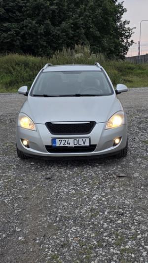 Grey Kia Ceed 2009 in Tallinn, with an engine capacity of 1.60 L and mileage of 249 thousand km for 2900 €, photo 3 on AUTOMOTO.COM.LV