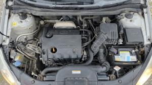 Grey Kia Ceed 2009 in Tallinn, with an engine capacity of 1.60 L and mileage of 249 thousand km for 2900 €, photo 11 on AUTOMOTO.COM.LV