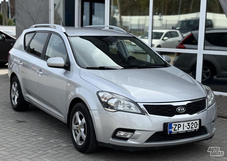 Pelēks Kia Ceed 2010 Radviliškis, ar dzinēja tilpumu 1.60 L un nobraukumu 292 tūkst. km par 3650 €, foto 5 vietnē AUTOMOTO.COM.LV