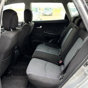 Pelēks Kia Ceed 2010 Radviliškis, ar dzinēja tilpumu 1.60 L un nobraukumu 292 tūkst. km par 3650 €, foto 26 vietnē AUTOMOTO.COM.LV