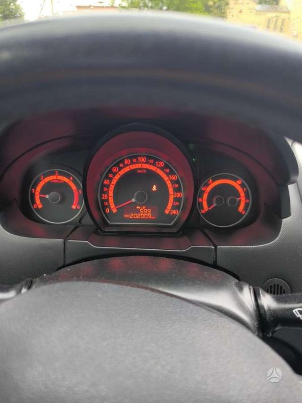 Pelēks Kia Ceed 2010 Kauņa, ar dzinēja tilpumu 1.58 L un nobraukumu 202 tūkst. km par 1200 €, foto 10 vietnē AUTOMOTO.COM.LV
