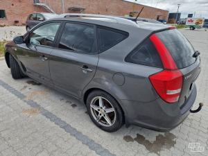 Pelēks Kia Ceed 2010 Kauņa, ar dzinēja tilpumu 1.60 L un nobraukumu 297 tūkst. km par 1760 €, foto 4 vietnē AUTOMOTO.COM.LV