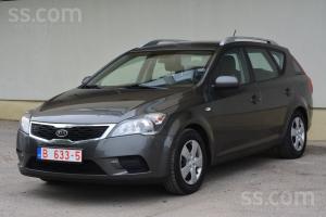 Pelēks Kia Ceed 2011 Ogre, ar dzinēja tilpumu 1.60 L un nobraukumu 169 tūkst. km par 2000 €, foto 1 vietnē AUTOMOTO.COM.LV