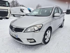 Pelēks Kia Ceed 2011 Tauragė, ar dzinēja tilpumu 1.60 L un nobraukumu 285 tūkst. km par 2400 €, foto 2 vietnē AUTOMOTO.COM.LV