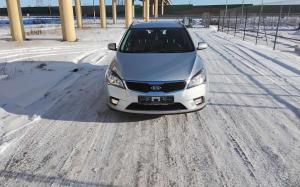 Grey Kia Ceed 2011 in Marijampole, with an engine capacity of 1.40 L and mileage of 186 thousand km for 2699 €, photo  on AUTOMOTO.COM.LV