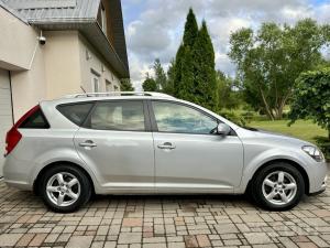 Grey Kia Ceed 2011 in Riga, with an engine capacity of 1.60 L and mileage of 251 thousand km for 3950 €, photo 5 on AUTOMOTO.COM.LV