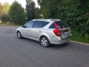 Pelēks Kia Ceed 2011 Viļņa, ar dzinēja tilpumu 1.60 L un nobraukumu 380 tūkst. km par 750 €, foto 4 vietnē AUTOMOTO.COM.LV