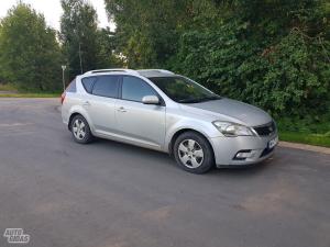 Pelēks Kia Ceed 2011 Viļņa, ar dzinēja tilpumu 1.60 L un nobraukumu 380 tūkst. km par 750 €, foto 5 vietnē AUTOMOTO.COM.LV