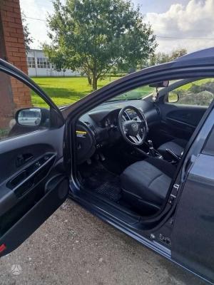 Pelēks Kia Ceed 2011 Kauņa, ar dzinēja tilpumu 1.60 L un nobraukumu 225 tūkst. km par 2300 €, foto 9 vietnē AUTOMOTO.COM.LV