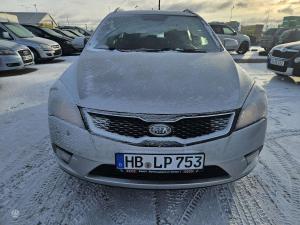 Grey Kia Ceed 2012 in Marijampole, with an engine capacity of 1.40 L and mileage of 196 thousand km for 2100 €, photo 2 on AUTOMOTO.COM.LV