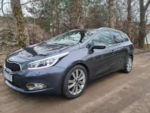 Pelēks Kia Ceed 2012 Viļņa, ar dzinēja tilpumu 1.60 L un nobraukumu 213 tūkst. km par 5999 €, foto  vietnē AUTOMOTO.COM.LV
