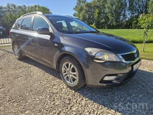 Grey Kia Ceed 2012 in Jelgava, with an engine capacity of 1.60 L and mileage of 183 thousand km for 2800 €, photo  on AUTOMOTO.COM.LV
