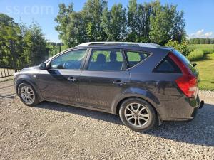 Pelēks Kia Ceed 2012 Jelgava, ar dzinēja tilpumu 1.60 L un nobraukumu 183 tūkst. km par 2800 €, foto 4 vietnē AUTOMOTO.COM.LV