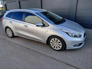 Grey Kia Ceed 2013 in Vilnius, with an engine capacity of 1.40 L and mileage of 266 thousand km for 2900 €, photo  on AUTOMOTO.COM.LV
