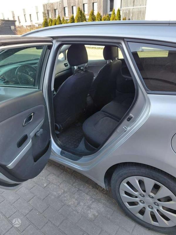 Pelēks Kia Ceed 2013 Viļņa, ar dzinēja tilpumu 1.40 L un nobraukumu 266 tūkst. km par 2900 €, foto 6 vietnē AUTOMOTO.COM.LV