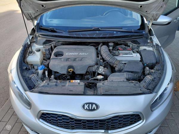Pelēks Kia Ceed 2013 Viļņa, ar dzinēja tilpumu 1.40 L un nobraukumu 266 tūkst. km par 2900 €, foto 7 vietnē AUTOMOTO.COM.LV
