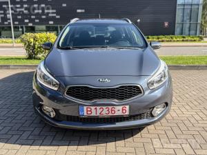 Pelēks Kia Ceed 2013 Jelgava, ar dzinēja tilpumu 1.60 L un nobraukumu 146 tūkst. km par 5500 €, foto 4 vietnē AUTOMOTO.COM.LV
