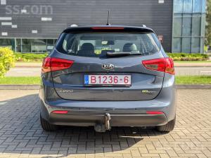 Pelēks Kia Ceed 2013 Jelgava, ar dzinēja tilpumu 1.60 L un nobraukumu 146 tūkst. km par 5500 €, foto 5 vietnē AUTOMOTO.COM.LV