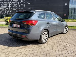 Pelēks Kia Ceed 2013 Jelgava, ar dzinēja tilpumu 1.60 L un nobraukumu 146 tūkst. km par 5500 €, foto 7 vietnē AUTOMOTO.COM.LV