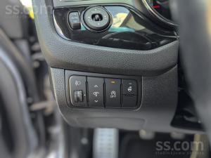 Pelēks Kia Ceed 2013 Jelgava, ar dzinēja tilpumu 1.60 L un nobraukumu 146 tūkst. km par 5500 €, foto 17 vietnē AUTOMOTO.COM.LV