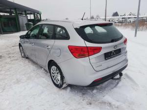 Grey Kia Ceed 2014 in Utena, with an engine capacity of 1.58 L and mileage of 282 thousand km for 4550 €, photo 4 on AUTOMOTO.COM.LV