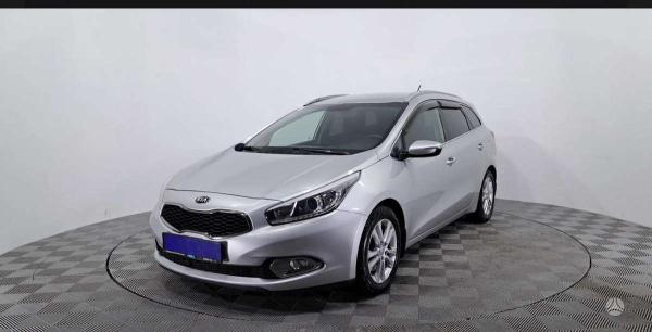 Grey Kia Ceed 2014 in Vilnius, with an engine capacity of 1.59 L and mileage of 244 thousand km for 7499 €, photo 2 on AUTOMOTO.COM.LV