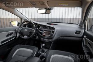 Grey Kia Ceed 2014 in Talsi, with an engine capacity of 1.60 L and mileage of 214 thousand km for 4950 €, photo 9 on AUTOMOTO.COM.LV