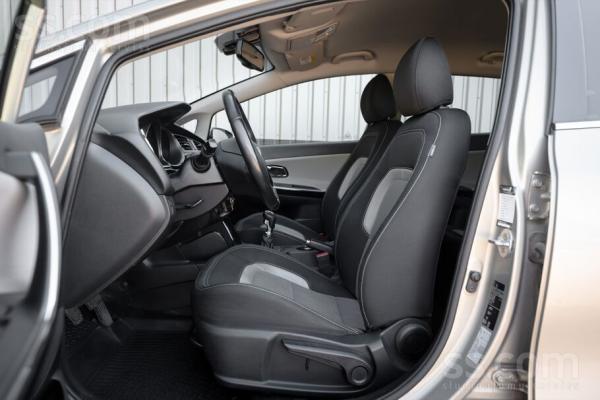 Grey Kia Ceed 2014 in Talsi, with an engine capacity of 1.60 L and mileage of 214 thousand km for 4950 €, photo 9 on AUTOMOTO.COM.LV