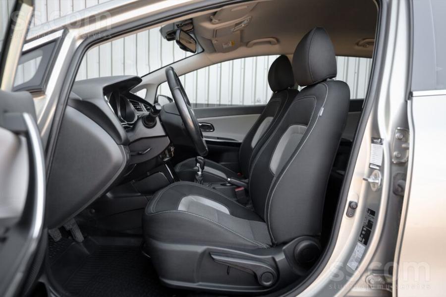 Grey Kia Ceed 2014 in Talsi, with an engine capacity of 1.60 L and mileage of 214 thousand km for 4950 €, photo 10 on AUTOMOTO.COM.LV