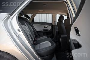 Grey Kia Ceed 2014 in Talsi, with an engine capacity of 1.60 L and mileage of 214 thousand km for 4950 €, photo 12 on AUTOMOTO.COM.LV