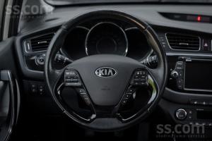 Grey Kia Ceed 2014 in Talsi, with an engine capacity of 1.60 L and mileage of 214 thousand km for 4950 €, photo 18 on AUTOMOTO.COM.LV