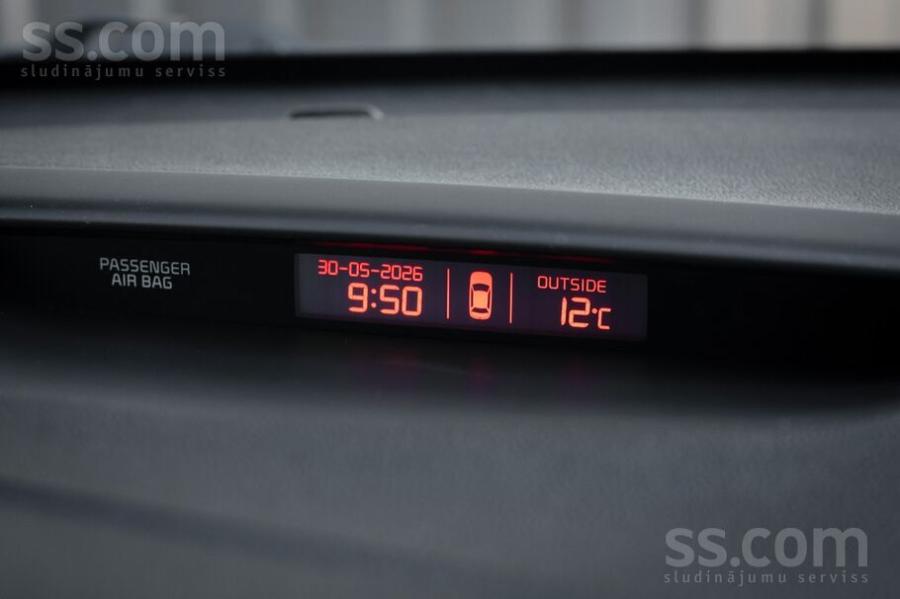 Grey Kia Ceed 2014 in Talsi, with an engine capacity of 1.60 L and mileage of 214 thousand km for 4950 €, photo 21 on AUTOMOTO.COM.LV