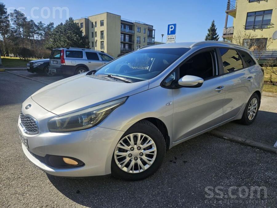 Pelēks Kia Ceed 2014 Rīga, ar dzinēja tilpumu 1.40 L un nobraukumu 0 tūkst. km par 4200 €, foto 1 vietnē AUTOMOTO.COM.LV
