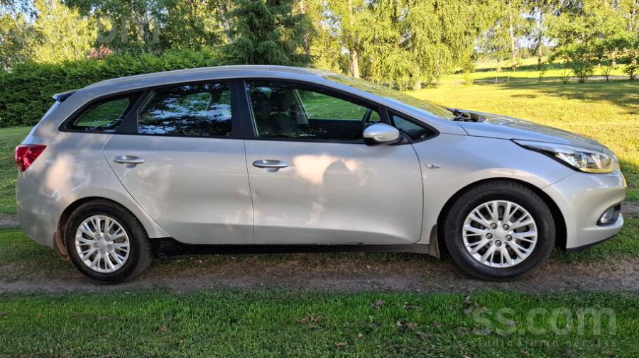 Pelēks Kia Ceed 2014 Jelgava, ar dzinēja tilpumu 1.60 L un nobraukumu 218 tūkst. km par 3200 €, foto 6 vietnē AUTOMOTO.COM.LV