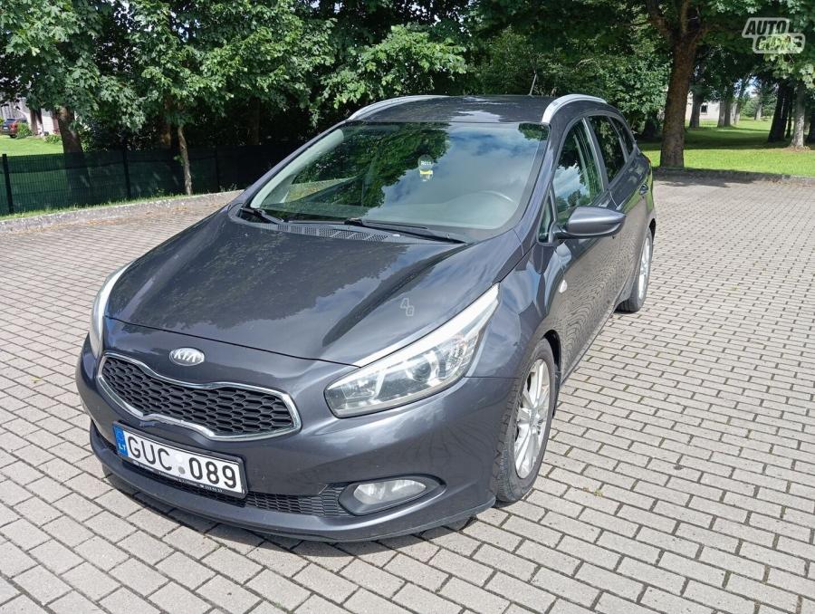 Pelēks Kia Ceed 2014 Anykščiai, ar dzinēja tilpumu 1.60 L un nobraukumu 307 tūkst. km par 5000 €, foto 3 vietnē AUTOMOTO.COM.LV