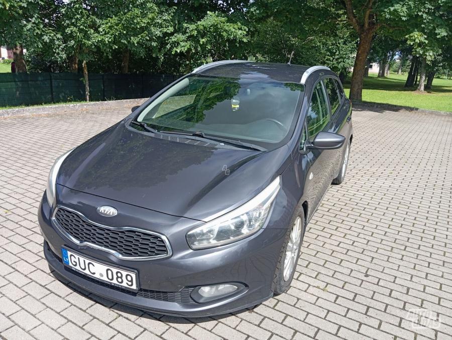 Pelēks Kia Ceed 2014 Anykščiai, ar dzinēja tilpumu 1.60 L un nobraukumu 307 tūkst. km par 5000 €, foto 5 vietnē AUTOMOTO.COM.LV
