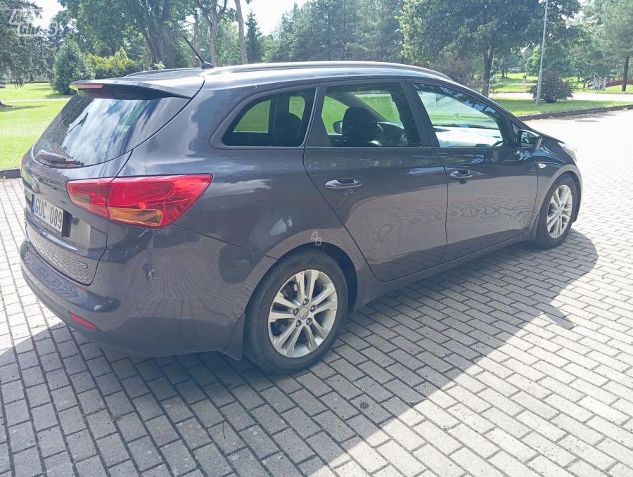 Pelēks Kia Ceed 2014 Anykščiai, ar dzinēja tilpumu 1.60 L un nobraukumu 307 tūkst. km par 5000 €, foto 6 vietnē AUTOMOTO.COM.LV