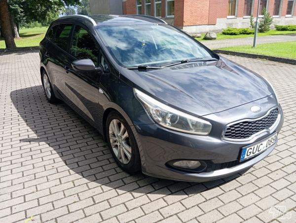 Pelēks Kia Ceed 2014 Anykščiai, ar dzinēja tilpumu 1.60 L un nobraukumu 307 tūkst. km par 5000 €, foto 6 vietnē AUTOMOTO.COM.LV
