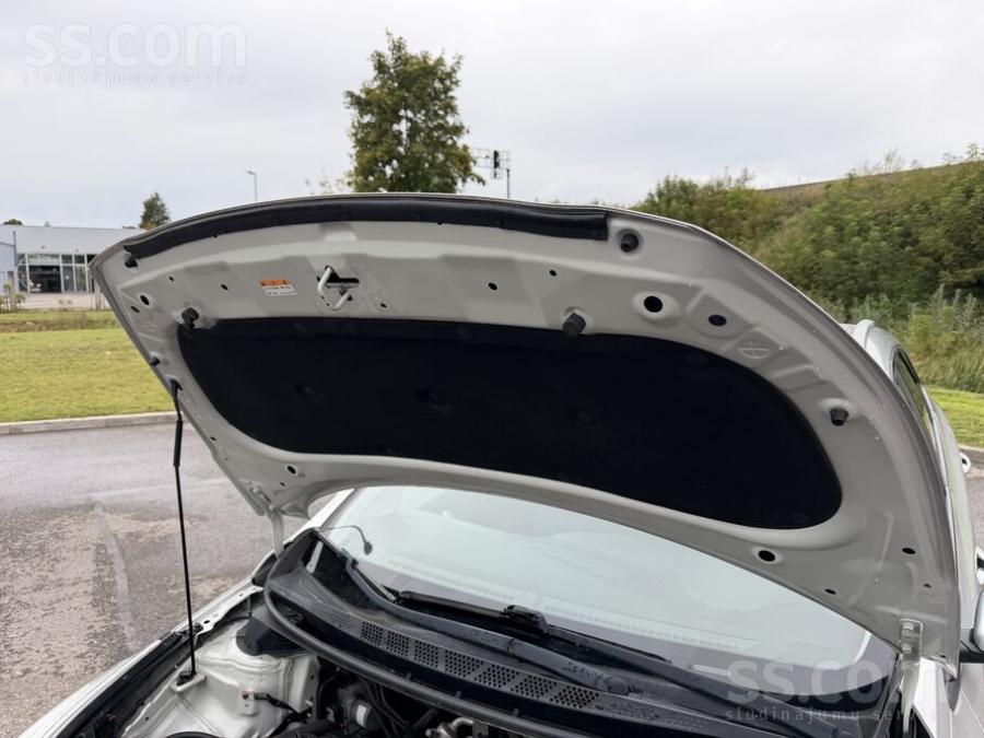 Grey Kia Ceed 2014 in Daugavpils, with an engine capacity of 1.40 L and mileage of 0 thousand km for 6200 €, photo 12 on AUTOMOTO.COM.LV