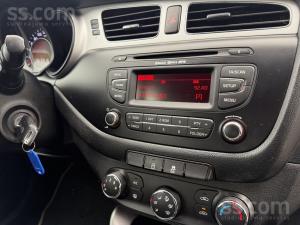 Grey Kia Ceed 2014 in Daugavpils, with an engine capacity of 1.40 L and mileage of 0 thousand km for 6200 €, photo 23 on AUTOMOTO.COM.LV