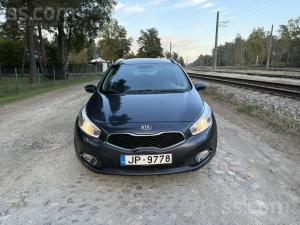 Pelēks Kia Ceed 2014 Rīga, ar dzinēja tilpumu 1.60 L un nobraukumu 360 tūkst. km par 4000 €, foto 3 vietnē AUTOMOTO.COM.LV