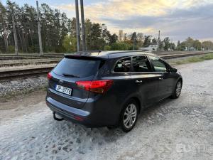 Pelēks Kia Ceed 2014 Rīga, ar dzinēja tilpumu 1.60 L un nobraukumu 360 tūkst. km par 4000 €, foto 6 vietnē AUTOMOTO.COM.LV