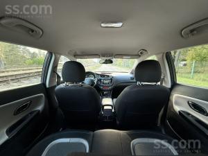 Pelēks Kia Ceed 2014 Rīga, ar dzinēja tilpumu 1.60 L un nobraukumu 360 tūkst. km par 4000 €, foto 14 vietnē AUTOMOTO.COM.LV